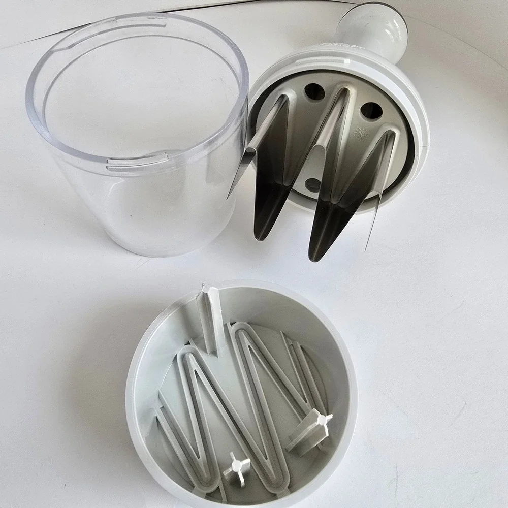 Pampered Chef | Kitchen | Pampered Chef Food Chopper Push Function ...